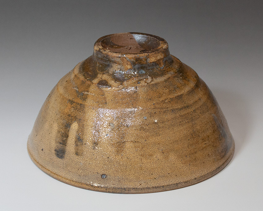 Karatsu matcha chawan by Kimata Kaoru