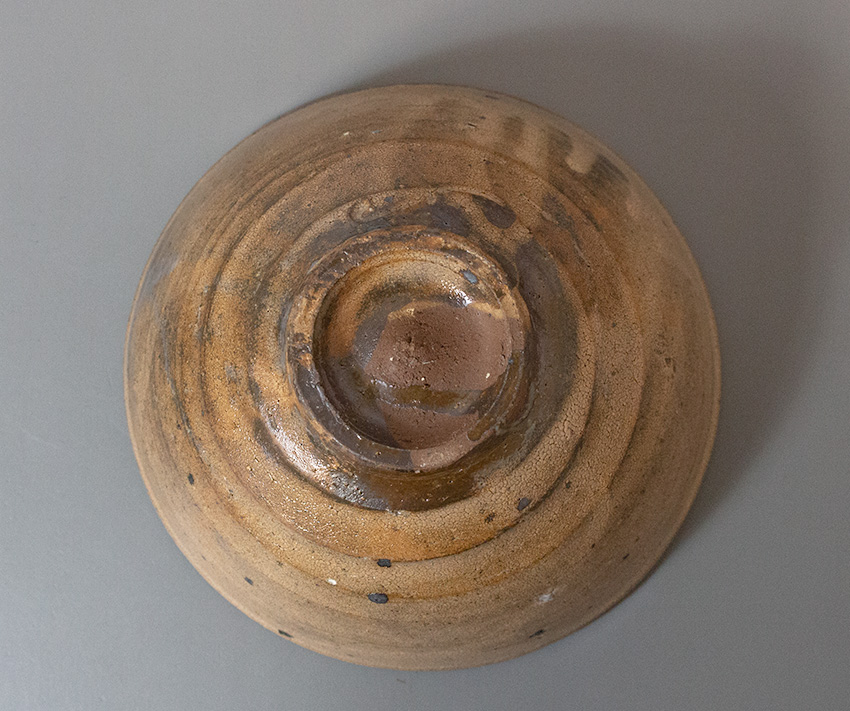 Karatsu matcha chawan by Kimata Kaoru