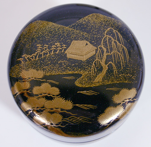 Yamanaka lacquerware chu-natsume